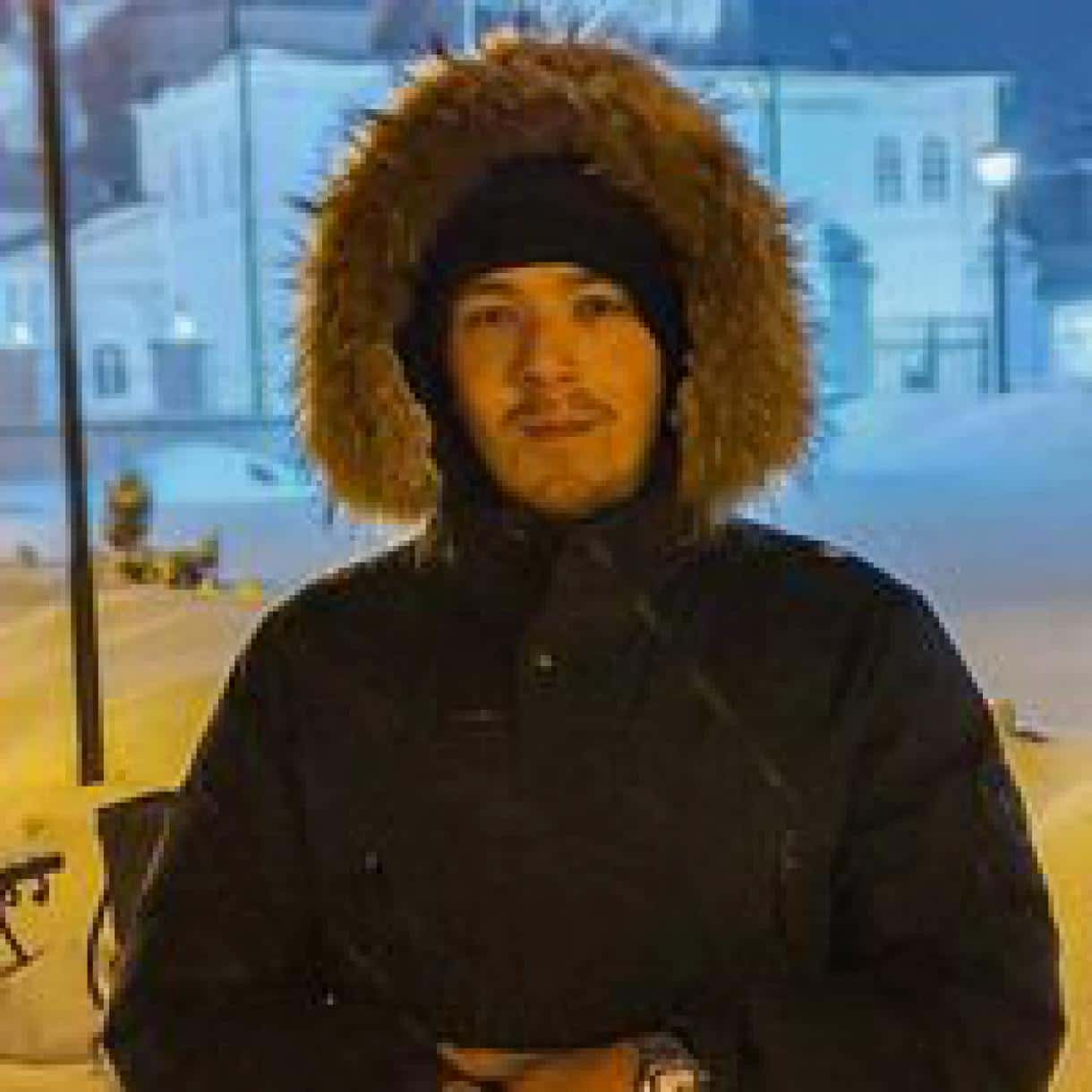 Seattle Men Seeking Men Free Gay Personal Ads at lovezoid.com