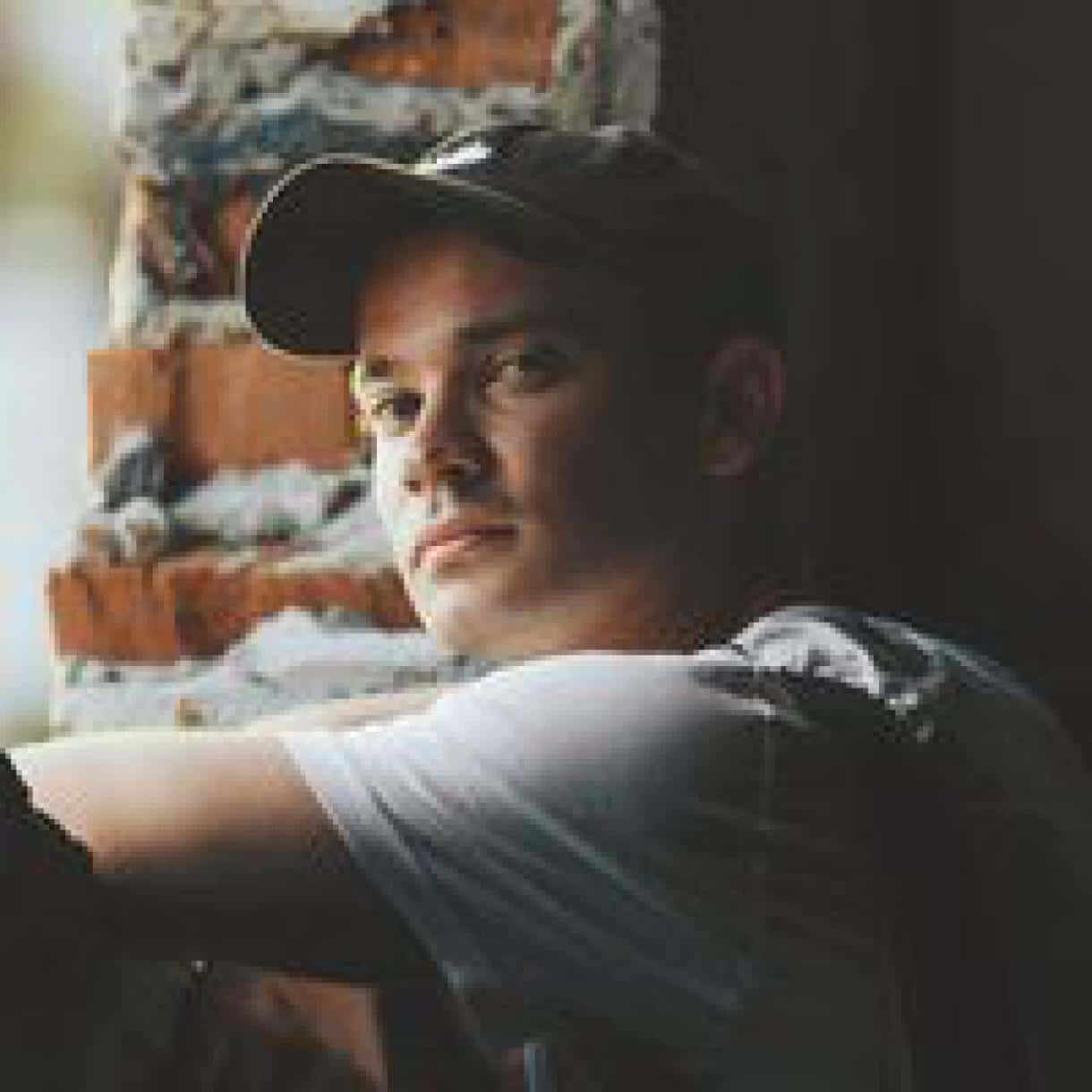 Montreal Personals Meet Local Singles | Free Classifieds at lovezoid.com