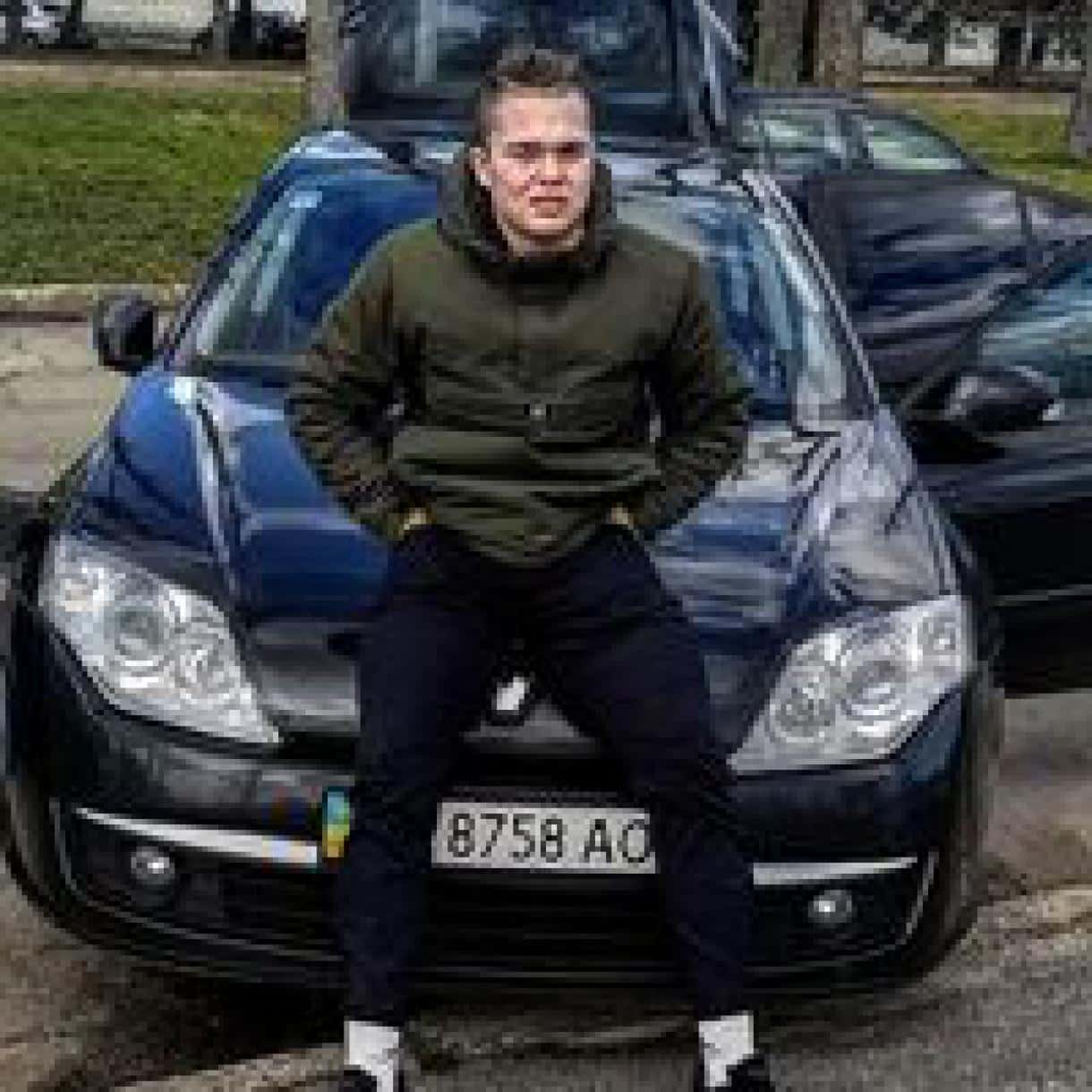 Men Seeking Men in Columbus, OH Free Gay Personal Ads at lovezoid.com