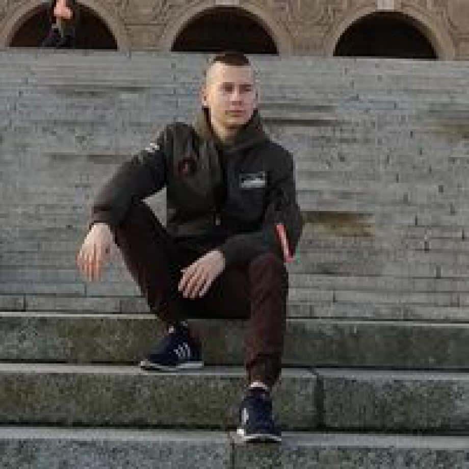 Adelaide Classifieds Free Personal Ads | Find Local Singles at lovezoid.com