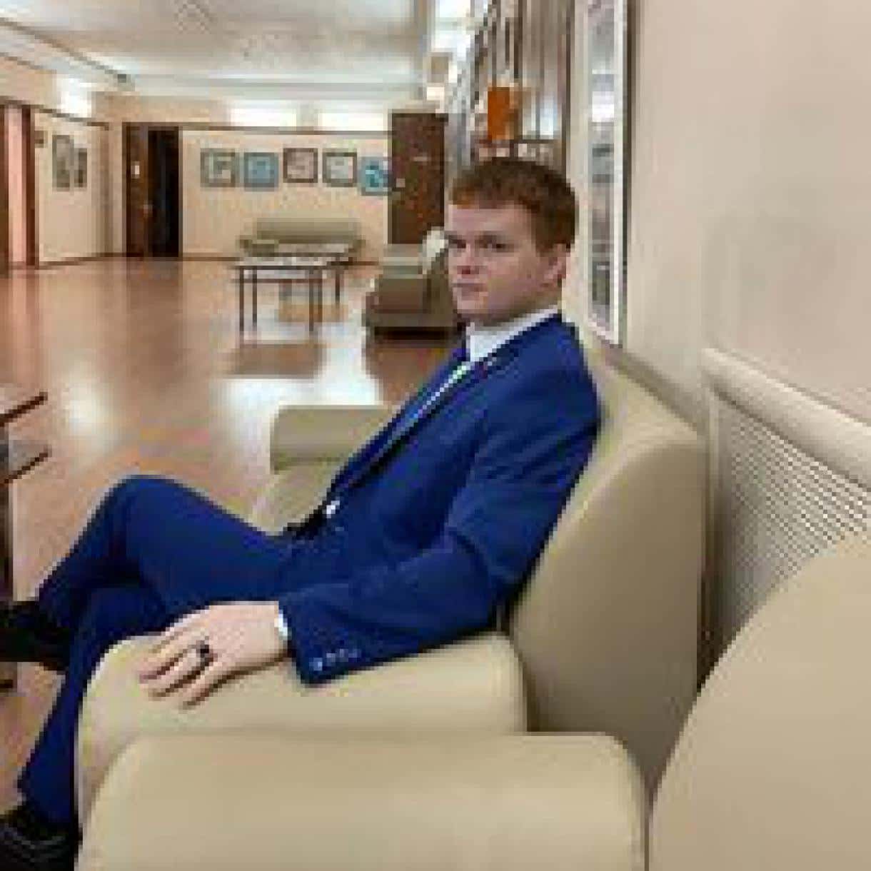 Men Seeking Men in Toronto, ON Free Gay Personal Ads at lovezoid.com