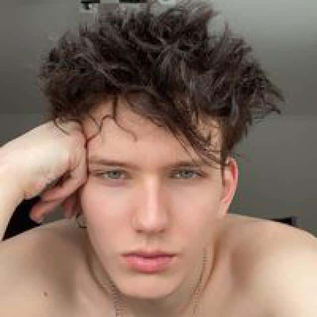 Perth Men Seeking Men Free Gay Personal Ads at lovezoid.com