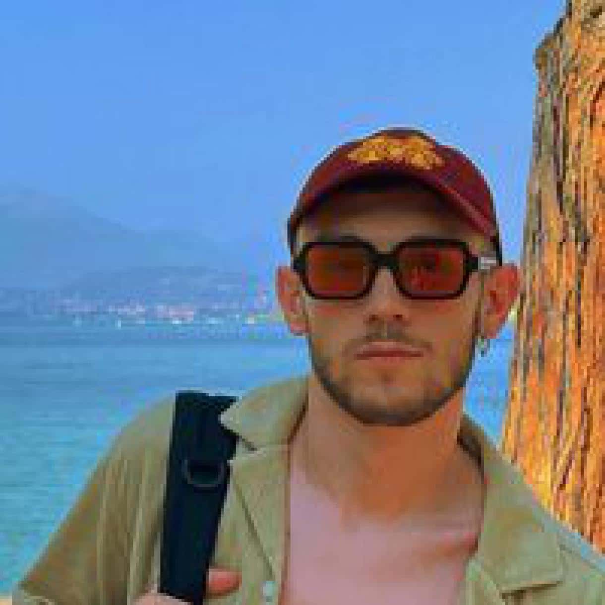 Perth Classified ads for Personals Meet Local Singles at lovezoid.com