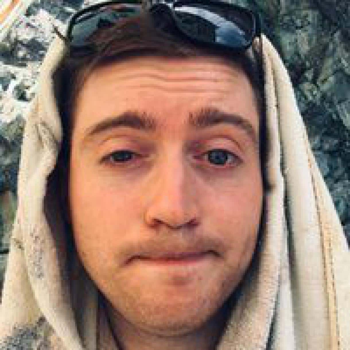 Men Seeking Men in Toronto, ON Free Gay Personal Ads at lovezoid.com