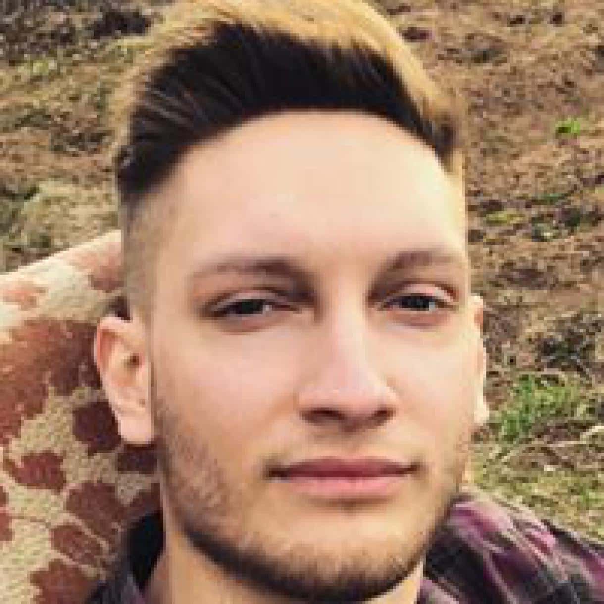 Austin Men Seeking Men Free Gay Personal Ads at lovezoid.com