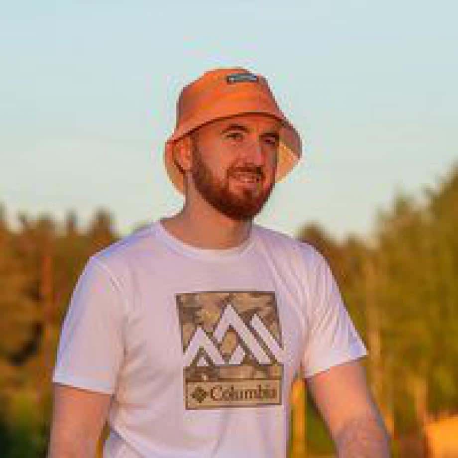 Men Seeking Men in Denver, CO Free Gay Personal Ads at lovezoid.com