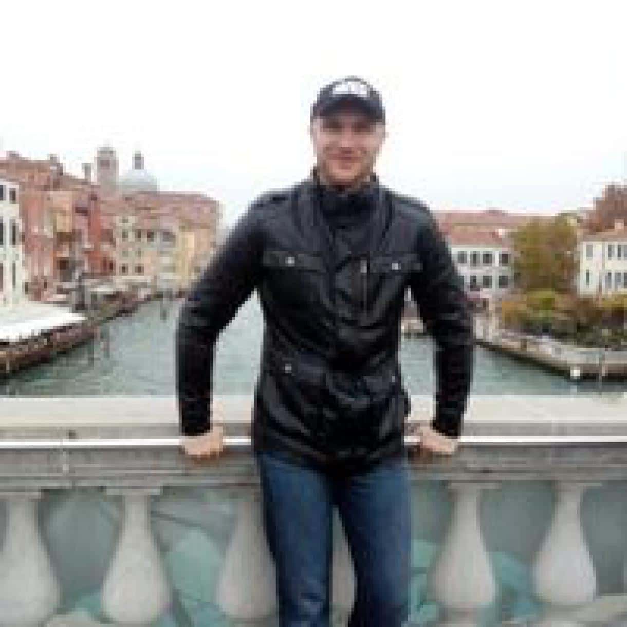 Men Seeking Men in San Diego, CA M4M Free Personal Ads | Meet Gay Men ...