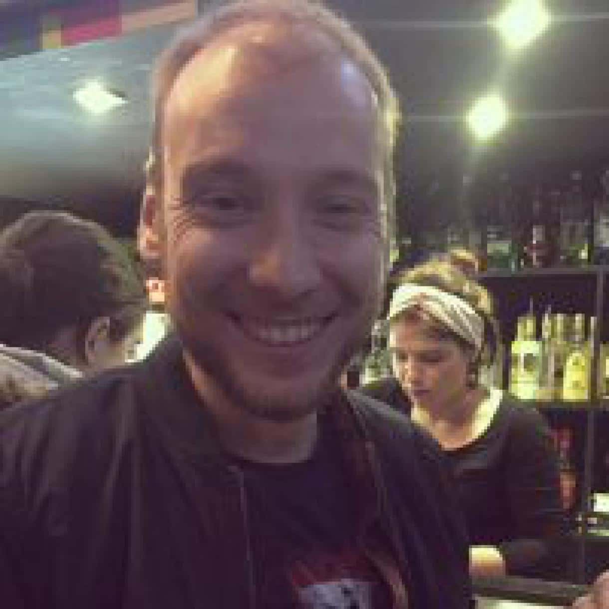 Men Seeking Men in Denver, CO Free Gay Personal Ads at lovezoid.com