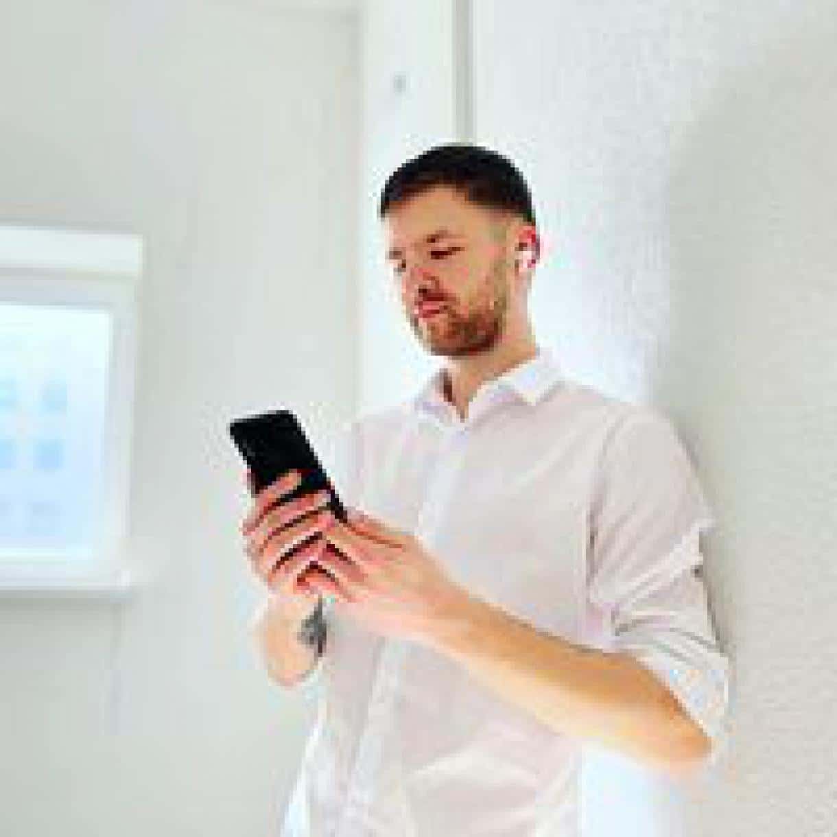 Men Seeking Men in Edmonton, AB Free Gay Personal Ads at lovezoid.com