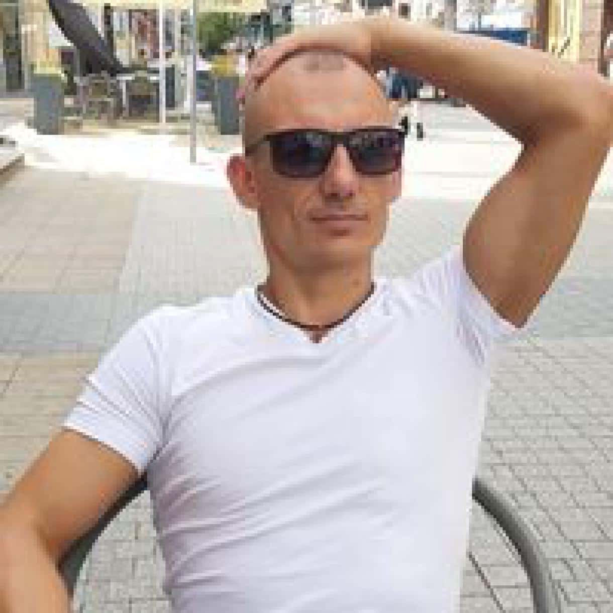 Bendigo Personals Meet Local Singles | Free Classifieds at lovezoid.com