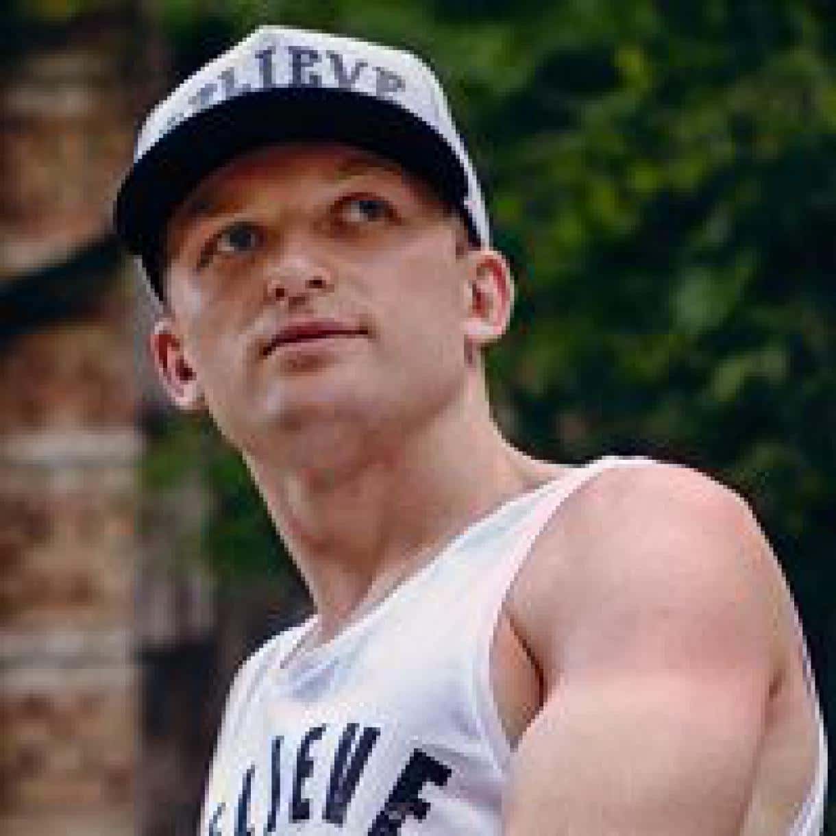 Men Seeking Men in Columbus, OH Free Gay Personal Ads at lovezoid.com