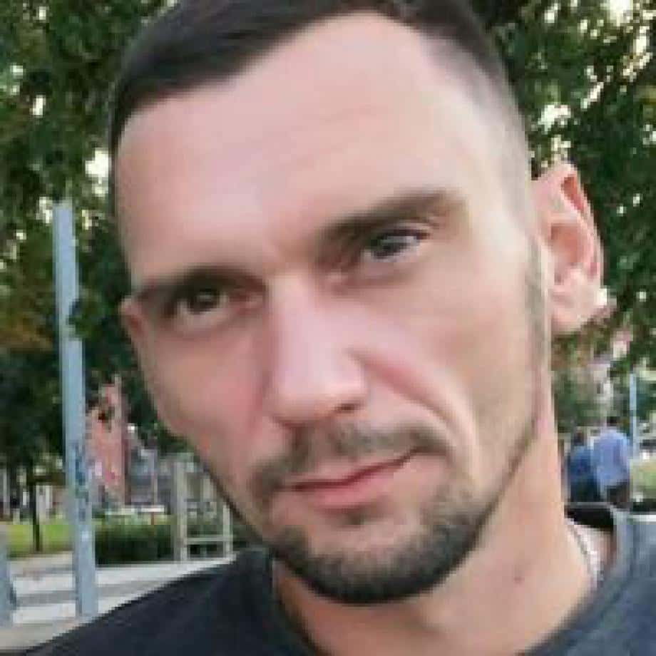 Men Seeking Men in Detroit, MI Free Gay Personal Ads at lovezoid.com