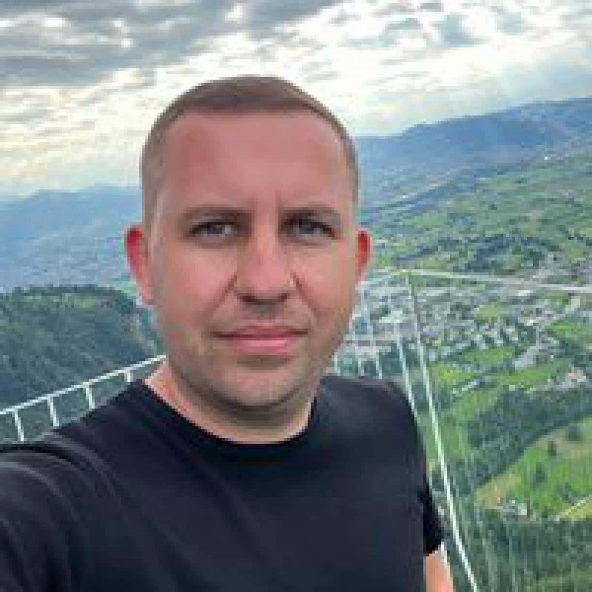 Perth Men Seeking Men Free Gay Personal Ads at lovezoid.com