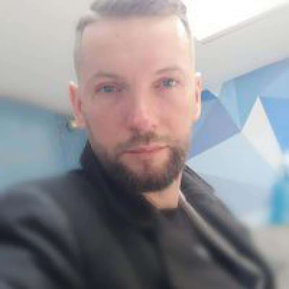 Men Seeking Men in Sheffield, ENG M4M Free Personal Ads | Meet Gay Men ...