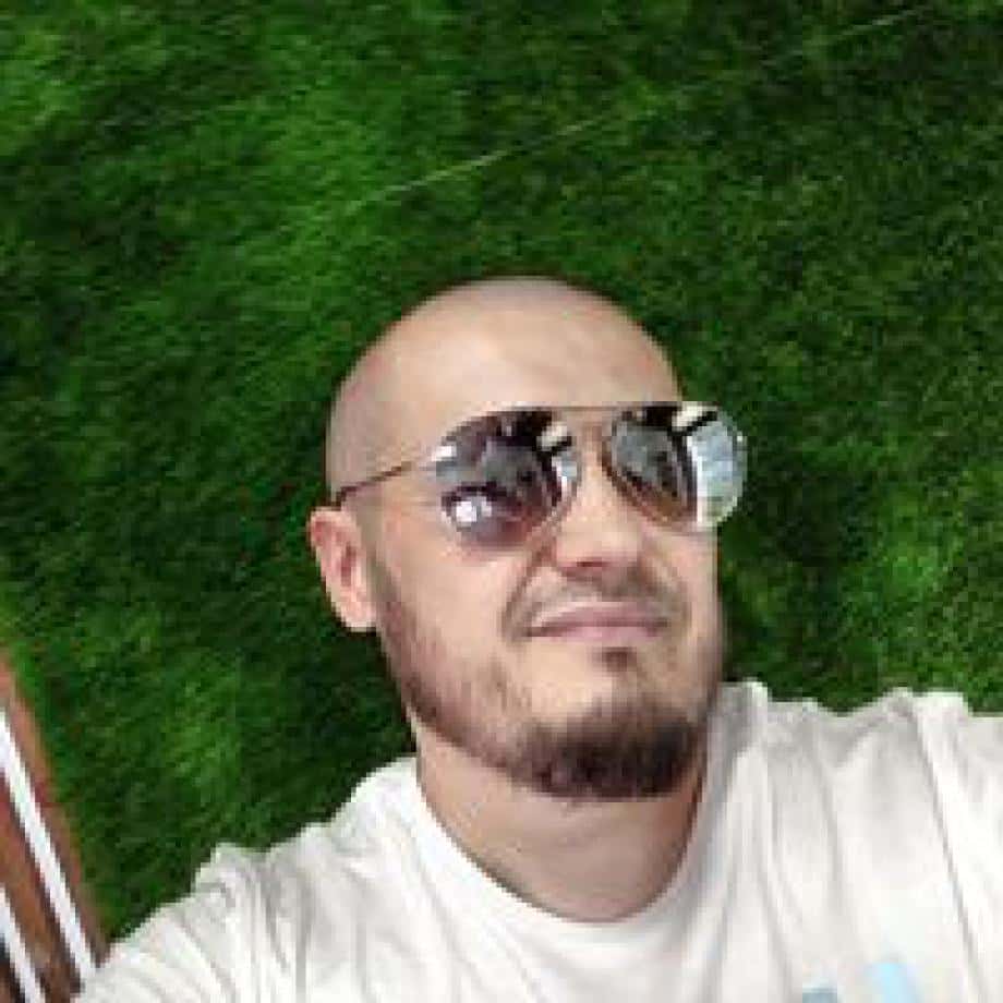 Men Seeking Men in Houston, TX Free Gay Personal Ads at lovezoid.com