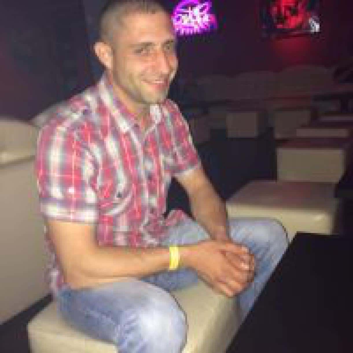 Men Seeking Men in Jacksonville, FL Free Gay Personal Ads at lovezoid.com