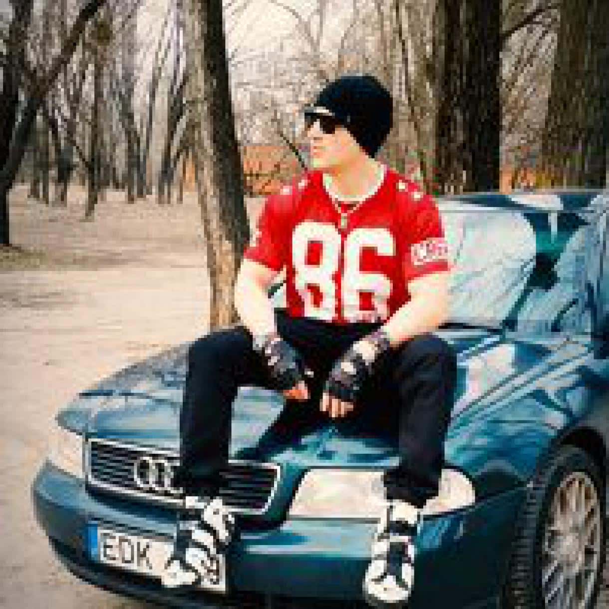 Men Seeking Men in Columbus, OH Free Gay Personal Ads at lovezoid.com