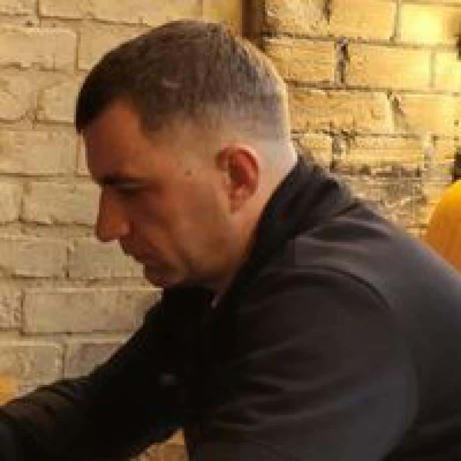 Austin Men Seeking Men Free Gay Personal Ads at lovezoid.com