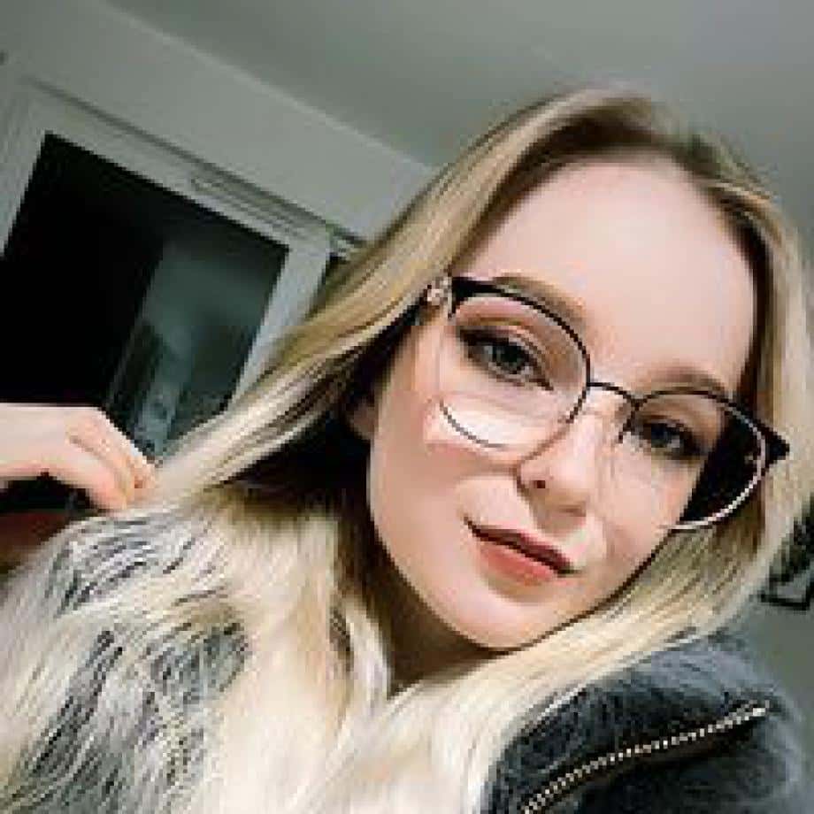 Single Women Seeking Men in Albury W4M Free Personal Ads | lovezoid.com
