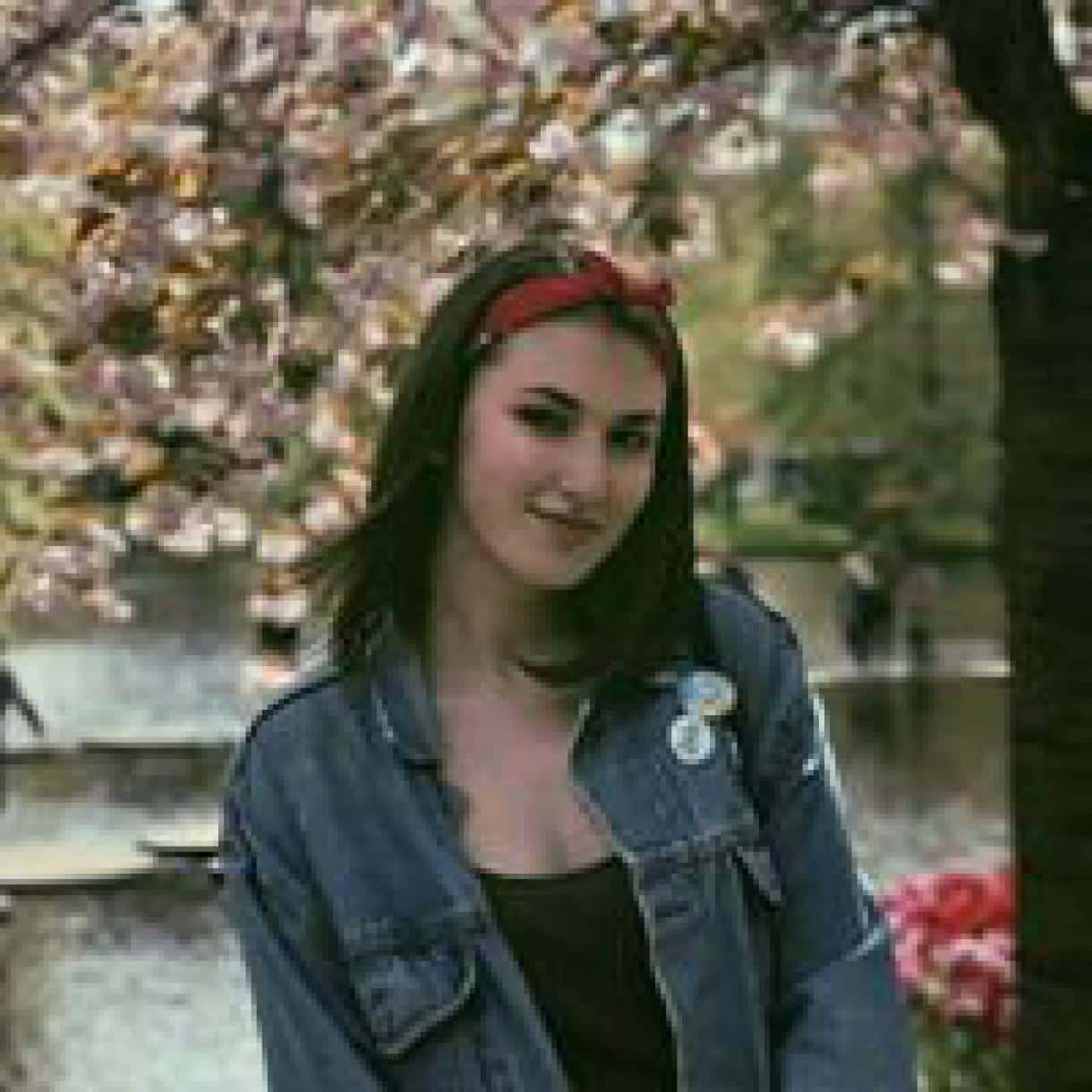 Single Women Seeking Men in Albury W4M Free Personal Ads | lovezoid.com