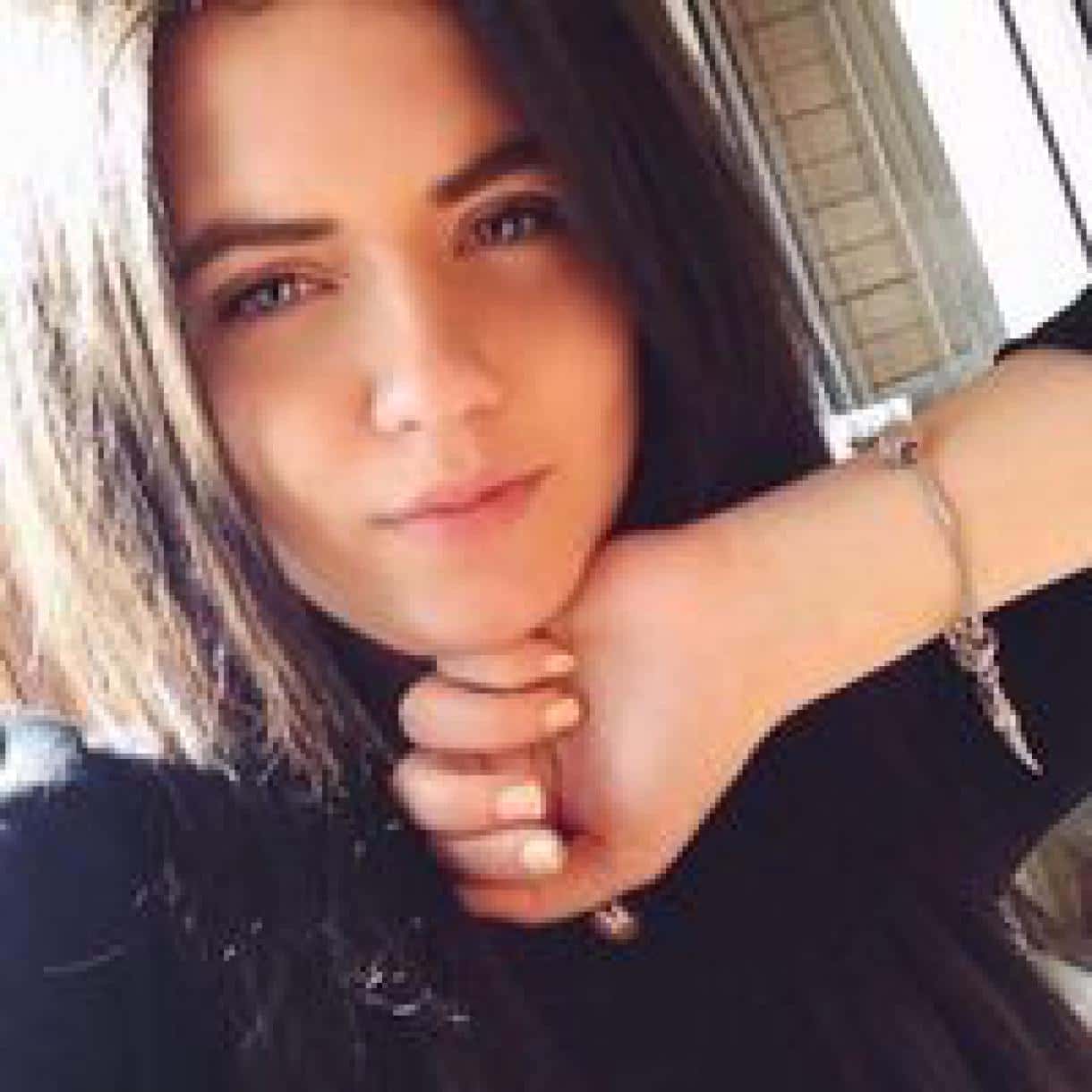 Edmonton Single Women Seeking Men W4M Free Personal Ads | lovezoid.com