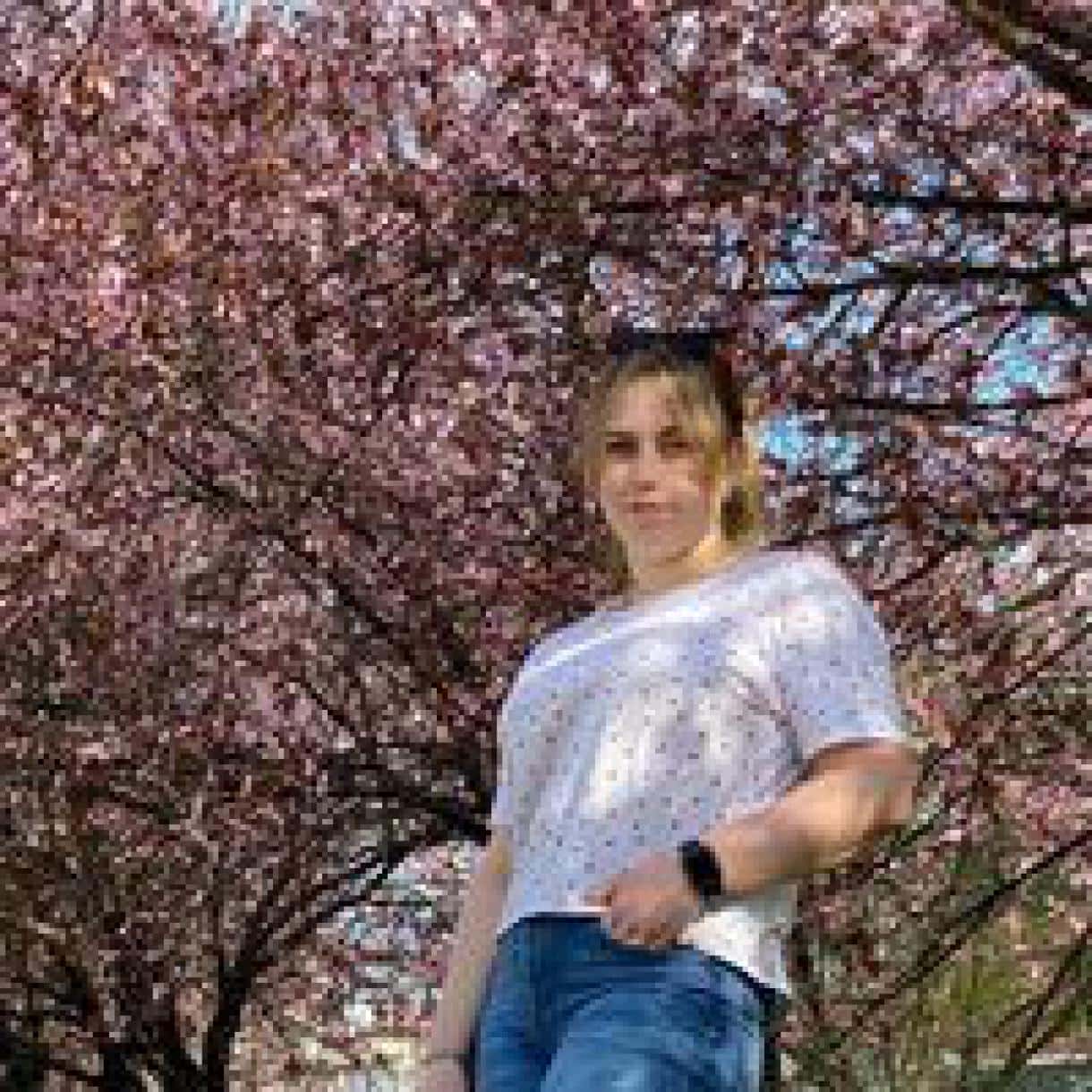 Edmonton Classifieds Free Personal Ads | Find Local Singles at lovezoid.com