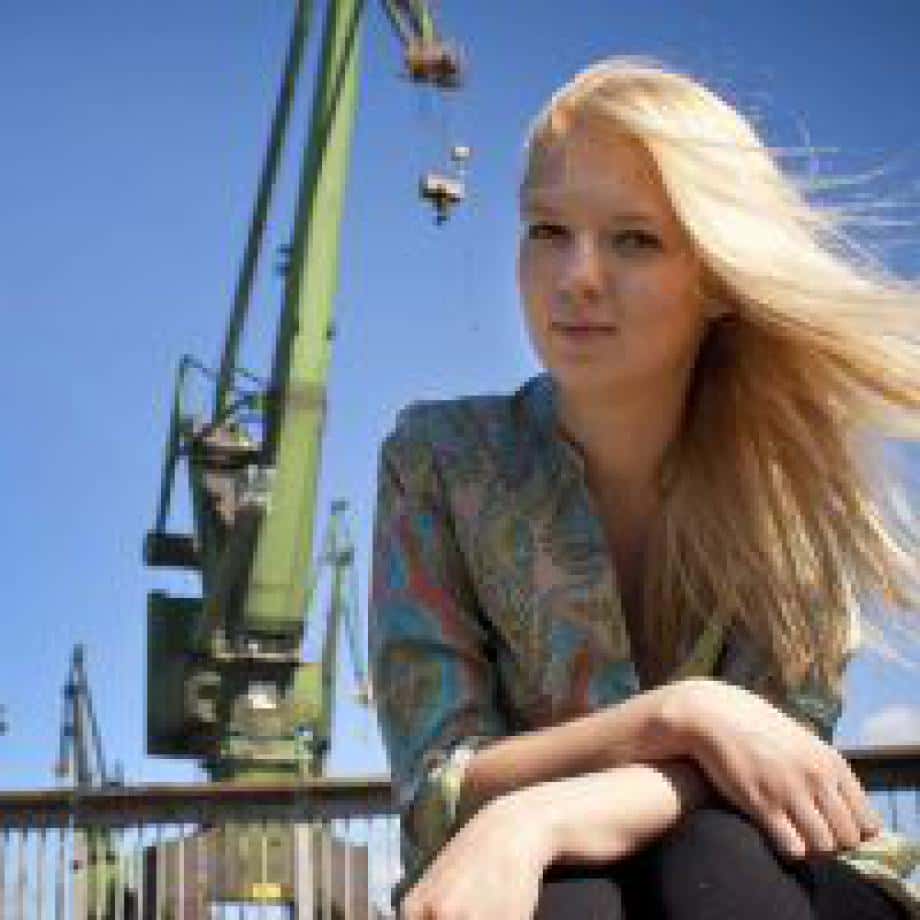 Local Single Women Seeking Men in Adelaide W4M Free Personals ...