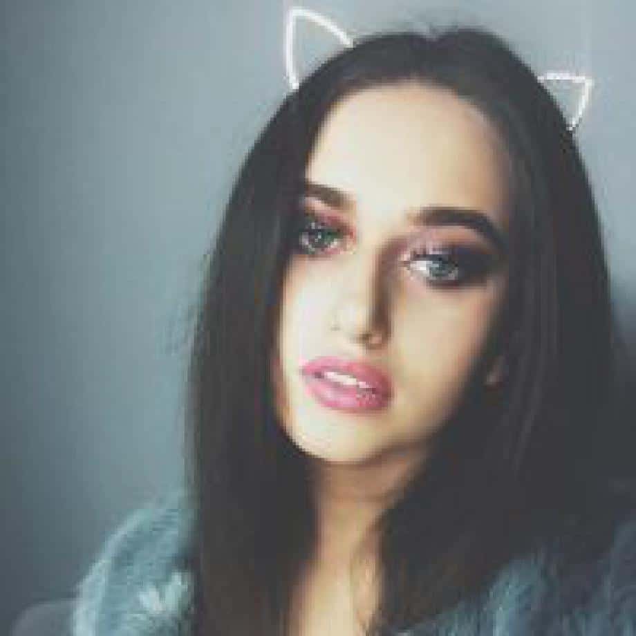 Single Women Seeking Men in Toronto W4M Free Personal Ads | lovezoid.com