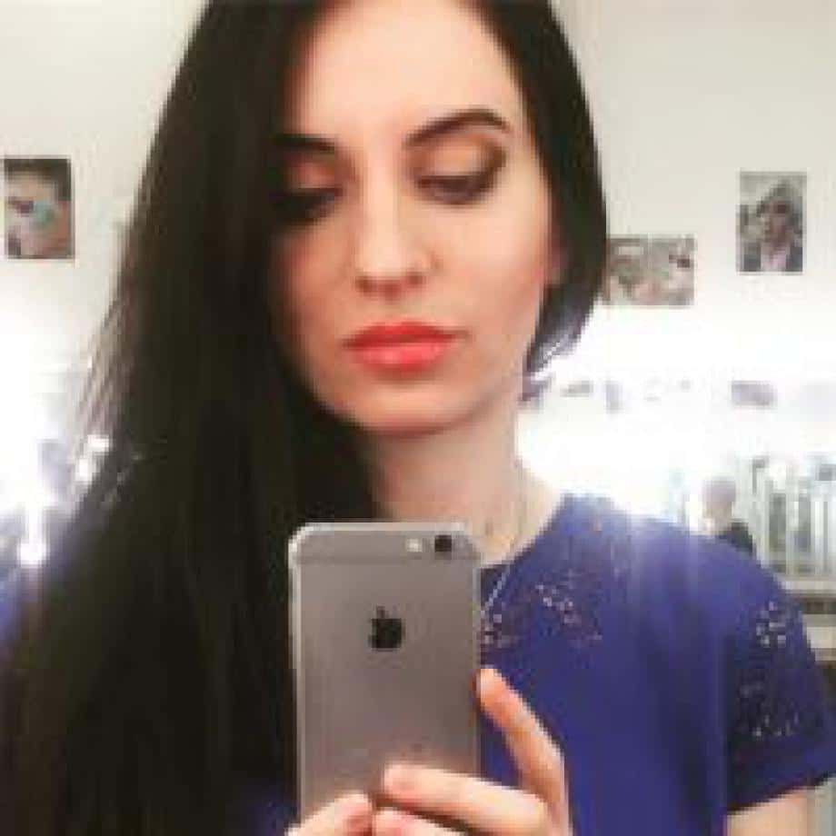 Single Women Seeking Men in Toronto W4M Free Personal Ads | lovezoid.com