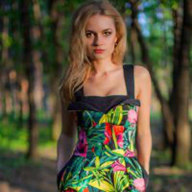 Edmonton Single Women Seeking Men W4M Free Personal Ads | lovezoid.com