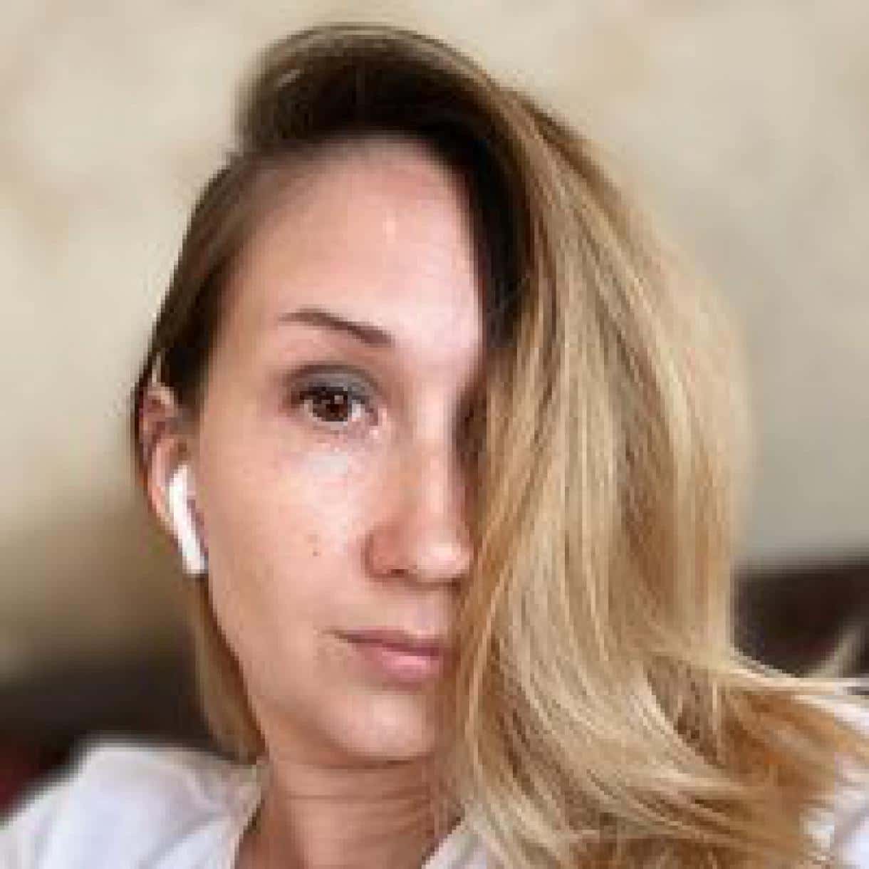 Single Women Seeking Men in Calgary W4M Free Personal Ads | lovezoid.com