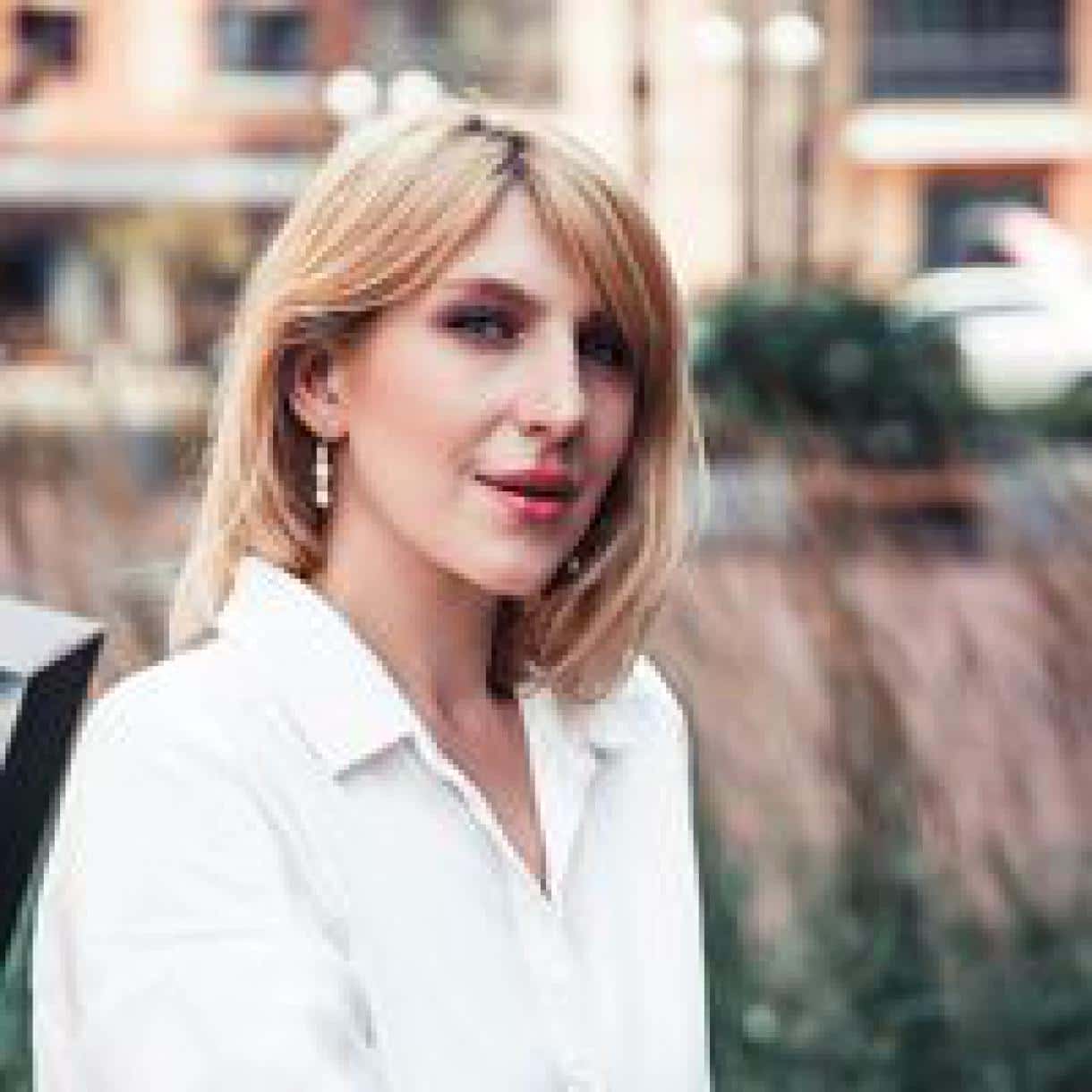 Toowoomba Single Women Seeking Men W4M Free Personal Ads | lovezoid.com
