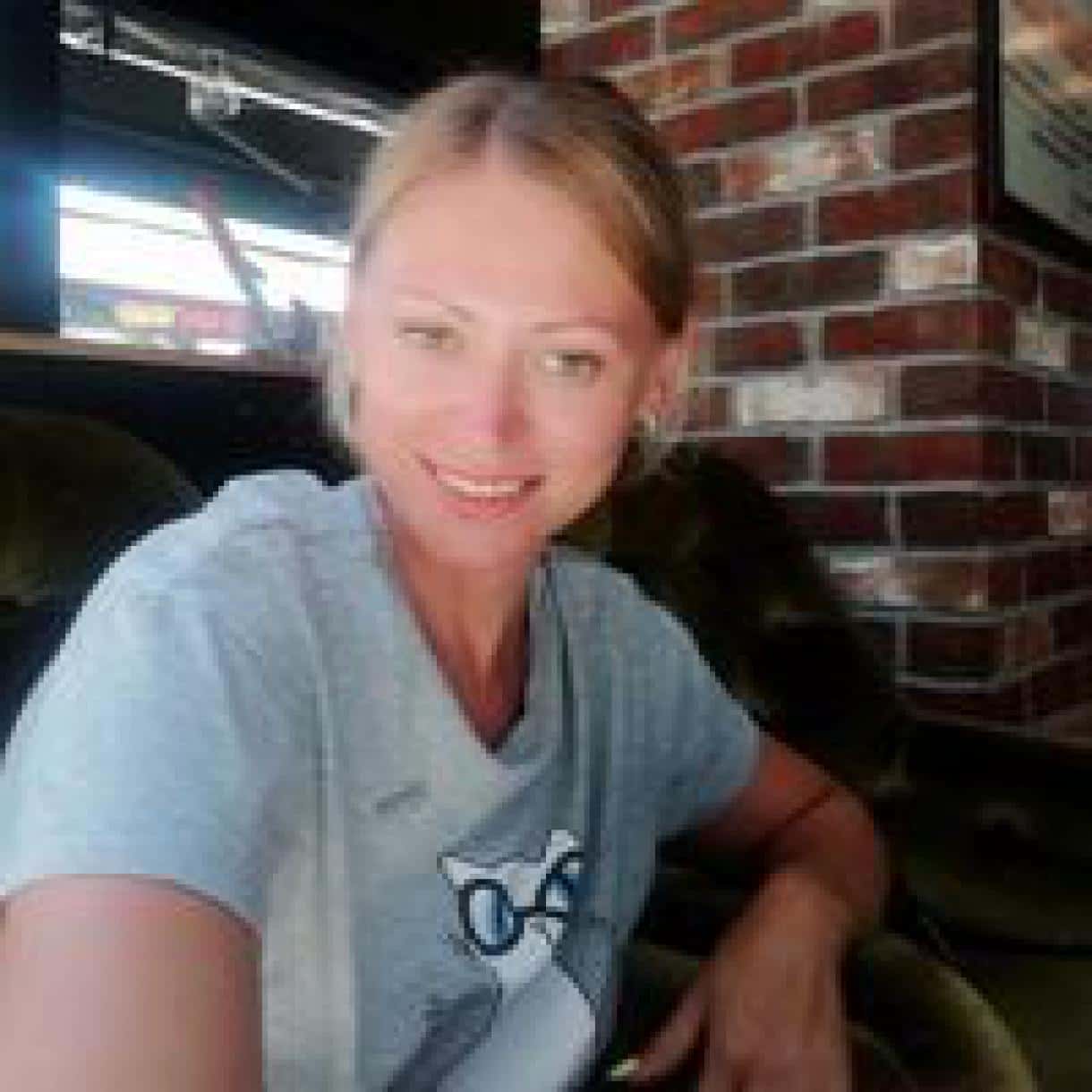 Local Single Women Seeking Men in Boston W4M Free Personals | lovezoid.com